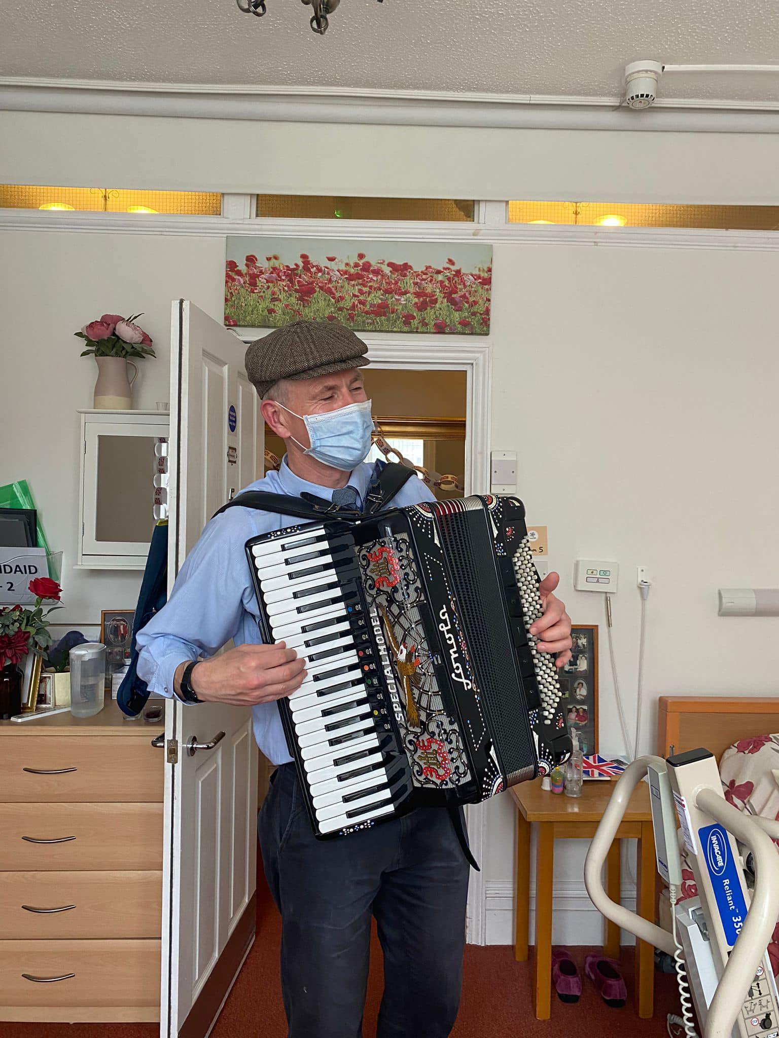 The Importance of Music for the Elderly - Luxury Nursing Homes In ...